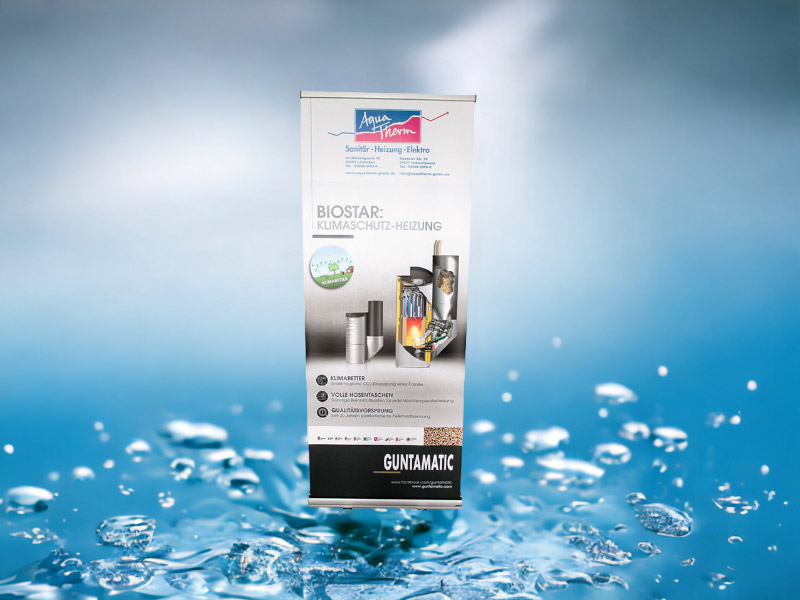 Flexible indoor advertising with rollups - ebets